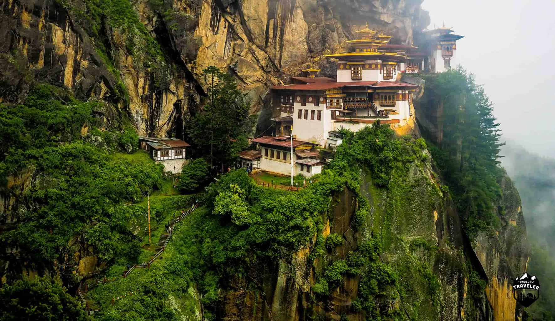 Spectacular Clifftop Experiences - Free Travel, use Points and Miles